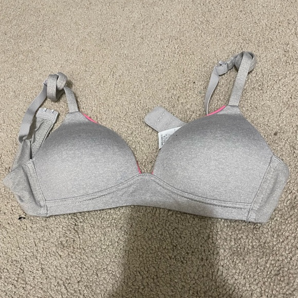 Maidenform | Intimates & Sleepwear | Maidenform Bra 32a | Poshmark